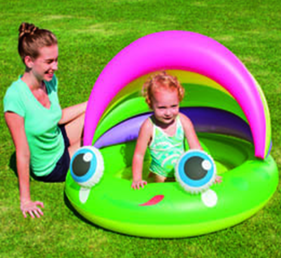 INFLATABLESWIMMINGPOOL2011